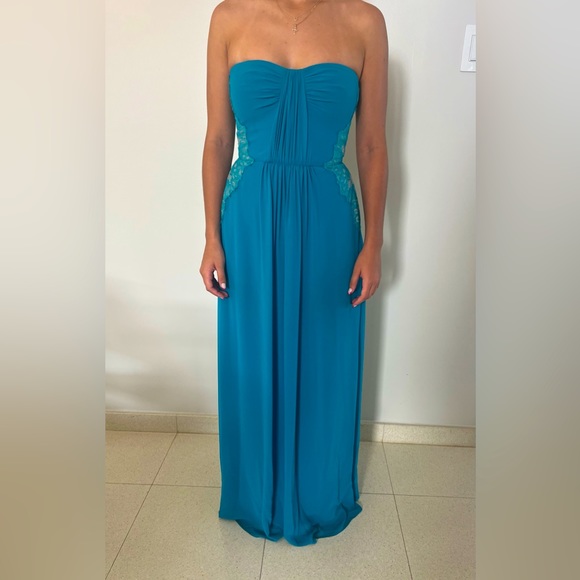 BCBGMaxAzria | Dresses | Formal Bcbg Prom Dress | Poshmark